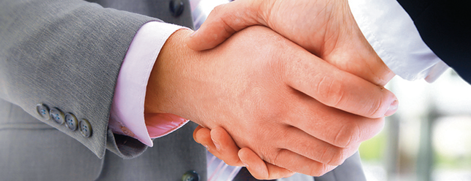 commercial-handshake - Creative Risk Solutions